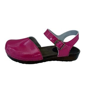 Sven | Shoes | Sven Handcrafted Raspberry Pink Clog Sandals | Poshmark